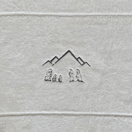 White bath mat with marmots – mountain bath mat - Vagabonde